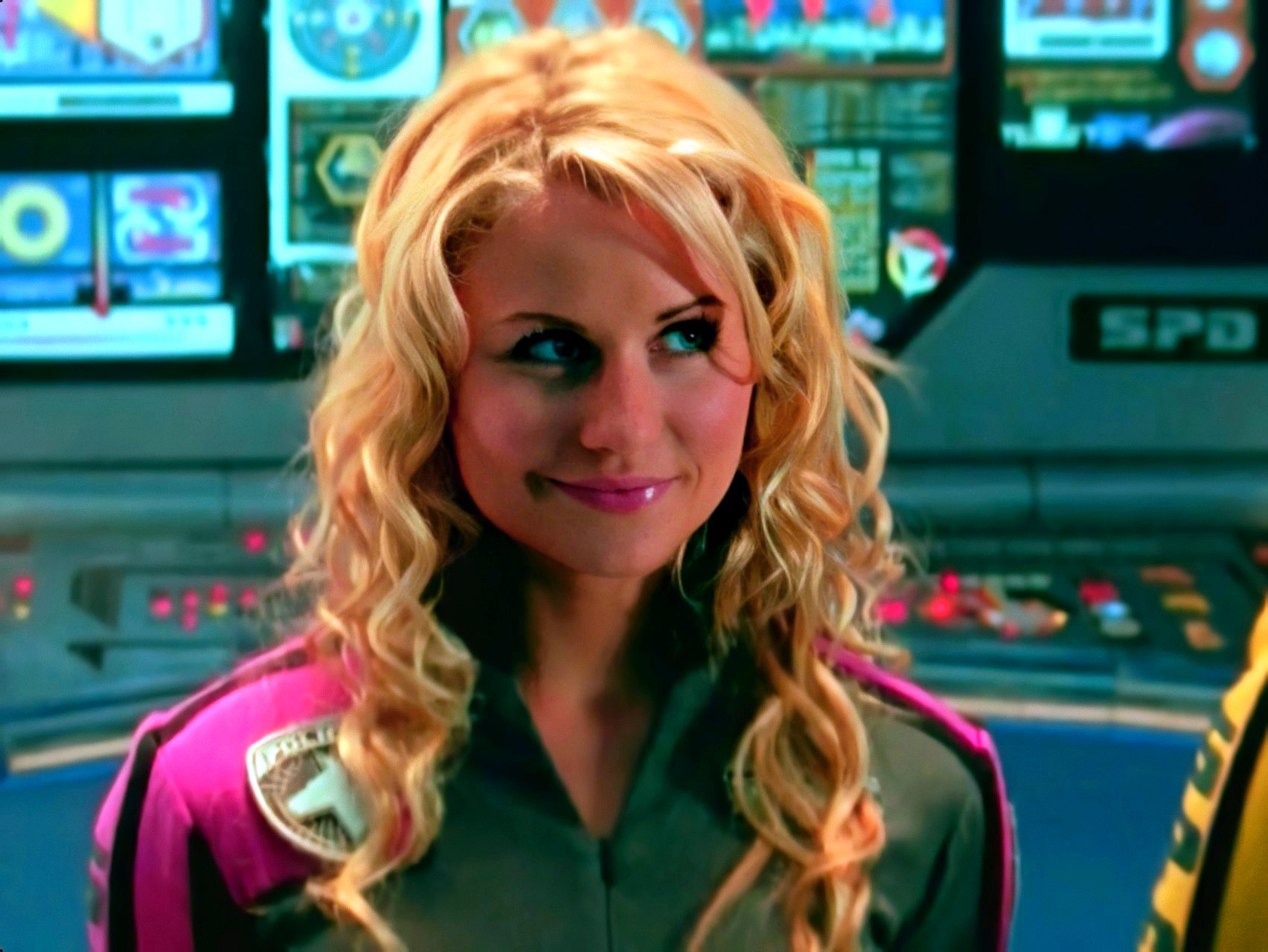 She's Fantastic: Power Rangers S.P.D. - PINK RANGER!