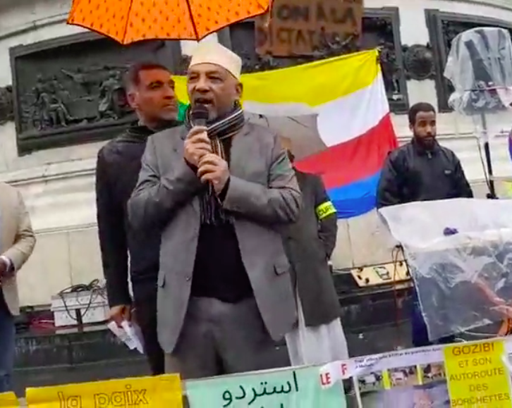 Comment Djaza a-t-il conduit Azali sur le bûcher ? | HabarizaComores ...