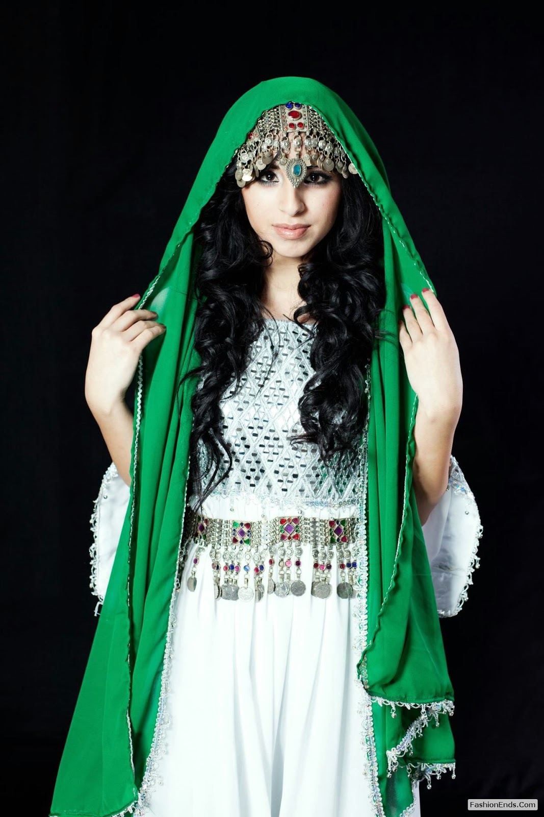 Mughni FASHION: Pathani-dresses For Girls