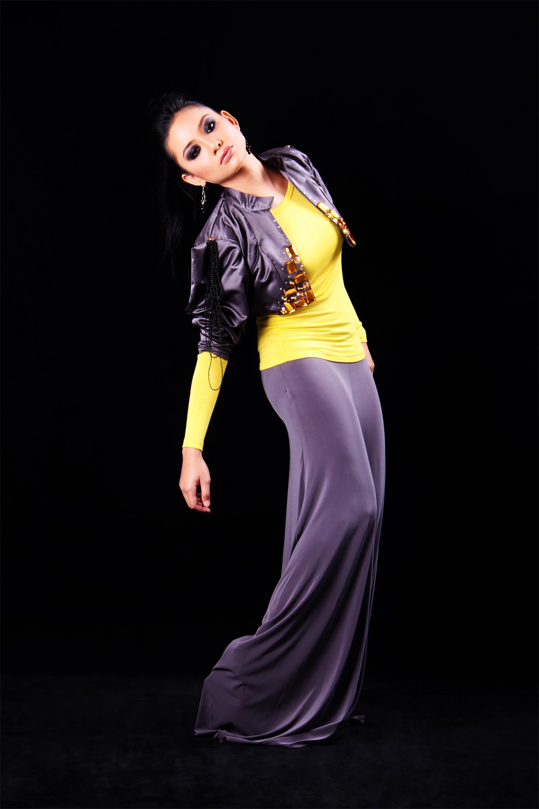 One Touch Be Miracle: Beauty shot- Nazeera Sardi