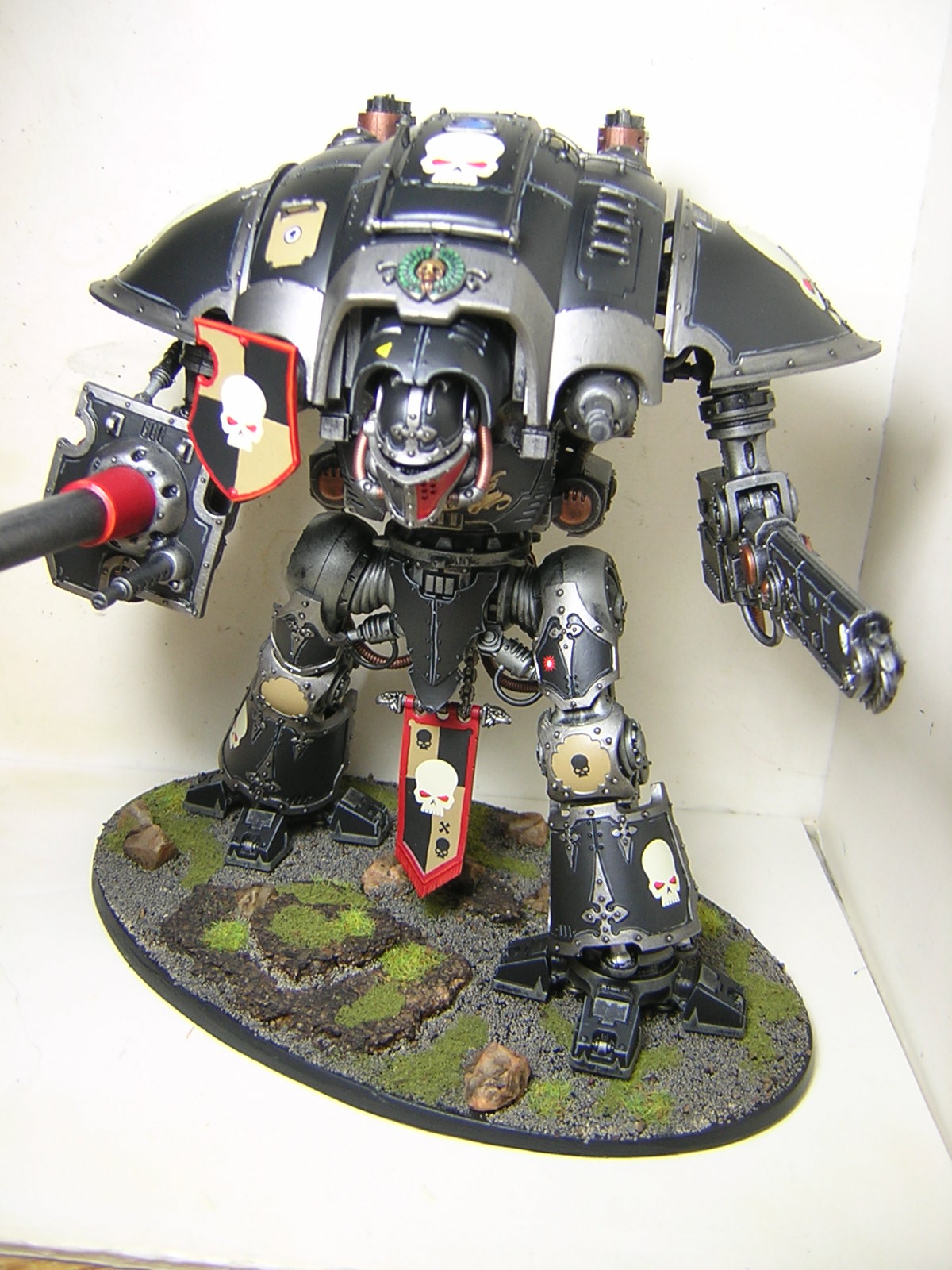 Warhammer 40k Orks (and more): Showcase: Obsidian Knight