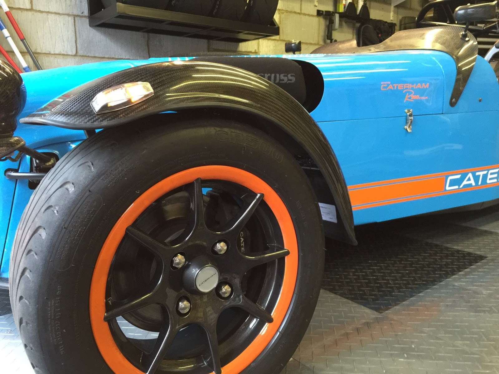 2019 Caterham 270R Racing Blog: Carbon Cycle Wing Replacement - With Guide