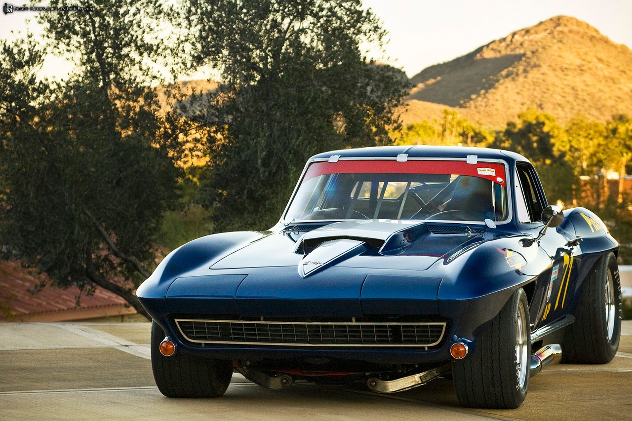 Fast is fast...: Pickett racing's 67 Vette.
