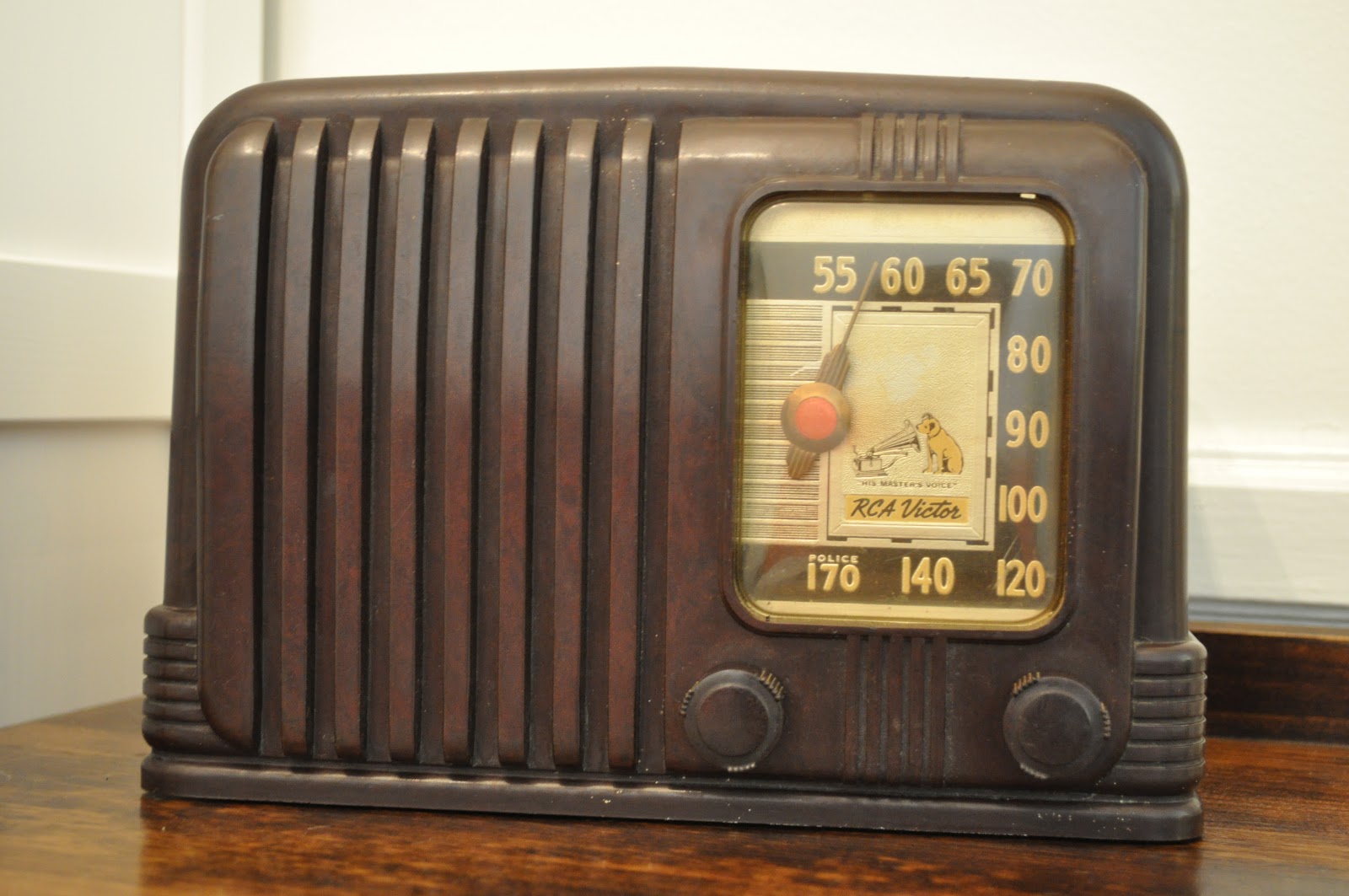 The Junkyard Doll: Beautiful Bakelite...What is Bakelite?!