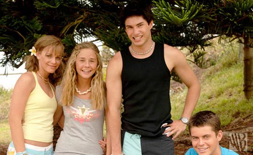 La Televisión: BLUE WATER HIGH 2