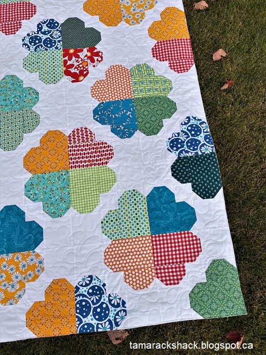 Tamarack Shack: Clover Quilt