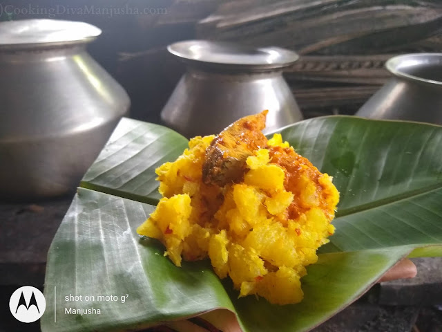 Kappa Vevichathu |Cassava/Yuca mashed with coconut paste Traditional ...
