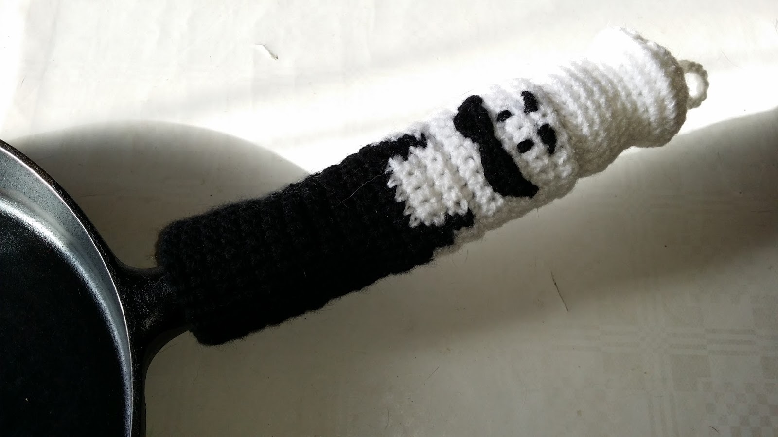 Crafter I do: Chief pan handle holder crochet pattern. Free