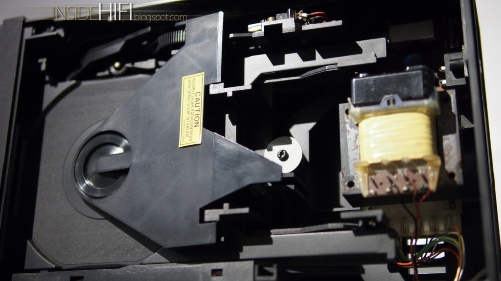 Inside Hi-Fi: Marantz CD-45 (CD45NB)