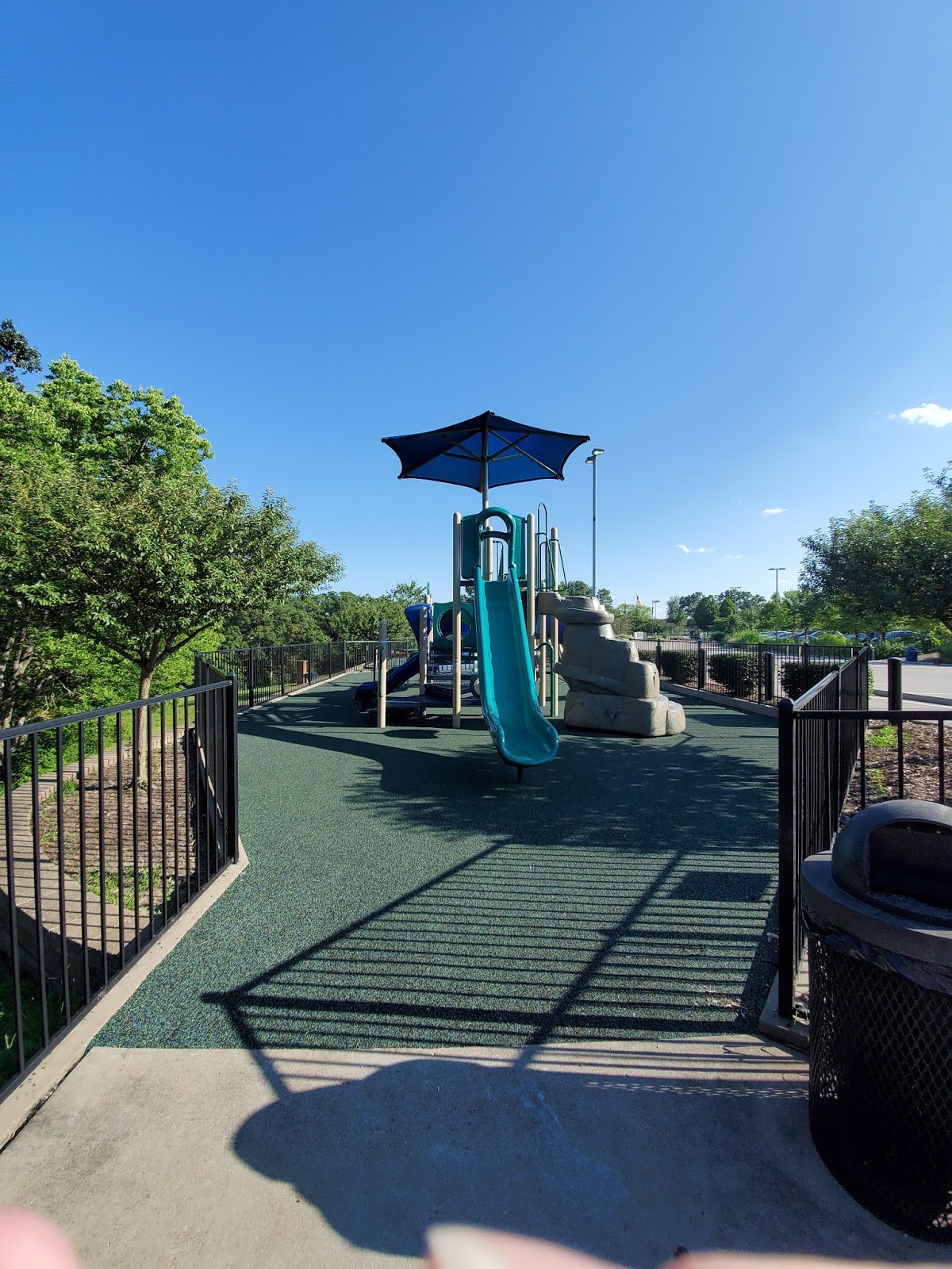 Play St. Louis: Bluebird Park, Ellisville