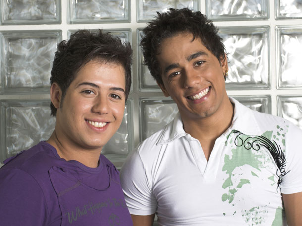 Rainha dos Ventos Sertanejo: Hugo & Tiago "Um estouro Nacional"