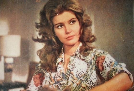 Fine Mervat Amin | good