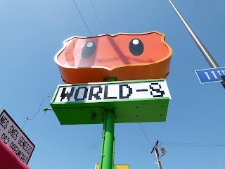 Things To Do In Los Angeles: World 8 What A Video Game Store Should Be