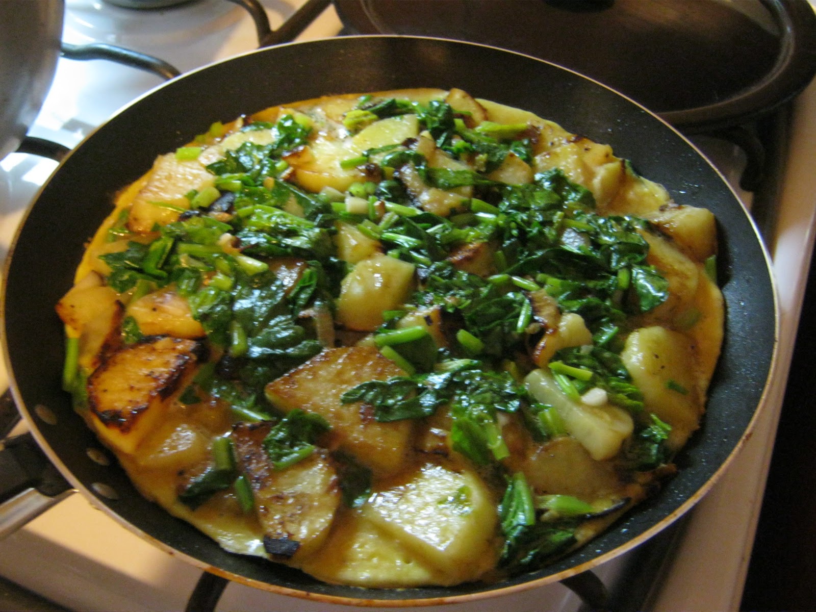 Tortilla de Papas y Espinaca en Crudo