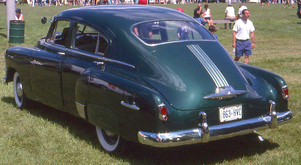 Car Style Critic: Early 1950s Canadian Pontiacs with Chevrolet Bodies