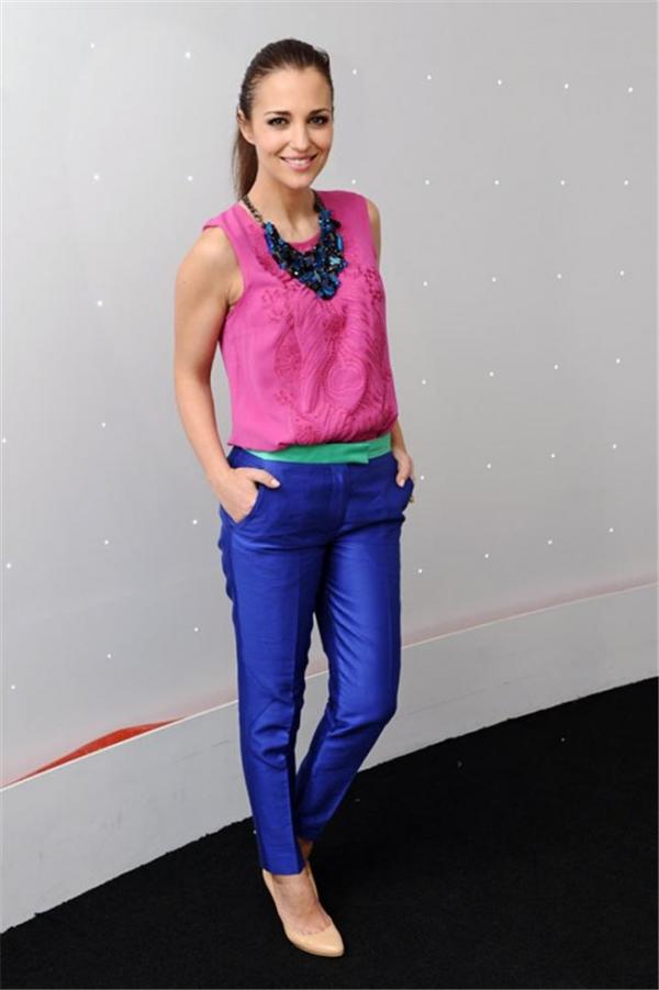 OUTFIT DEL DÍA: Inspiración blusa rosada o fucsia