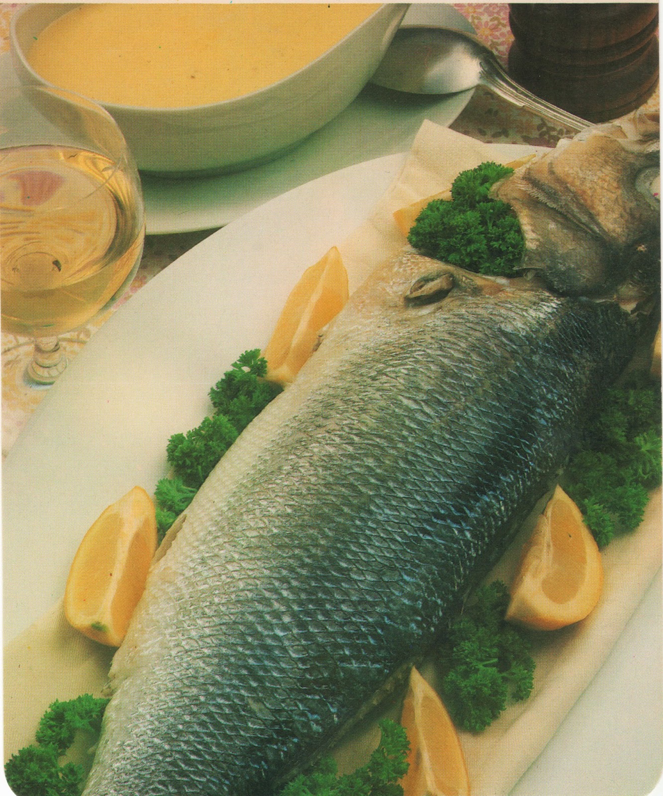 Au bonheur des papilles: Poissons : Bar à la Sauce aux Truffes