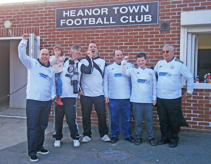 No Clash Of Colours: 02 March 2013 - Heanor Town v Scarborough Athletic
