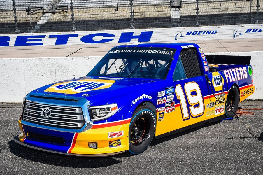NASCAR Race Mom: Derek Kraus: 2021 NCWTS at Darlington Race Preview