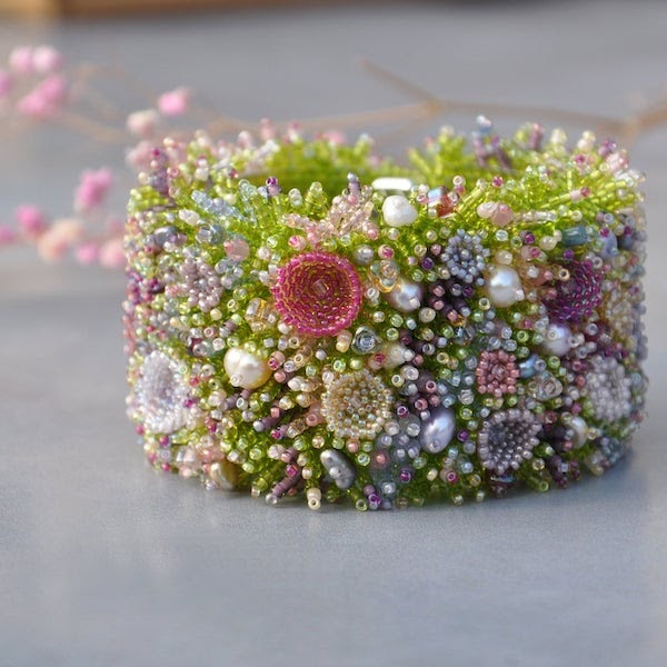 Lushly Lovely Beaded Jewelry Tutorials by smykkeunivers / The Beading Gem