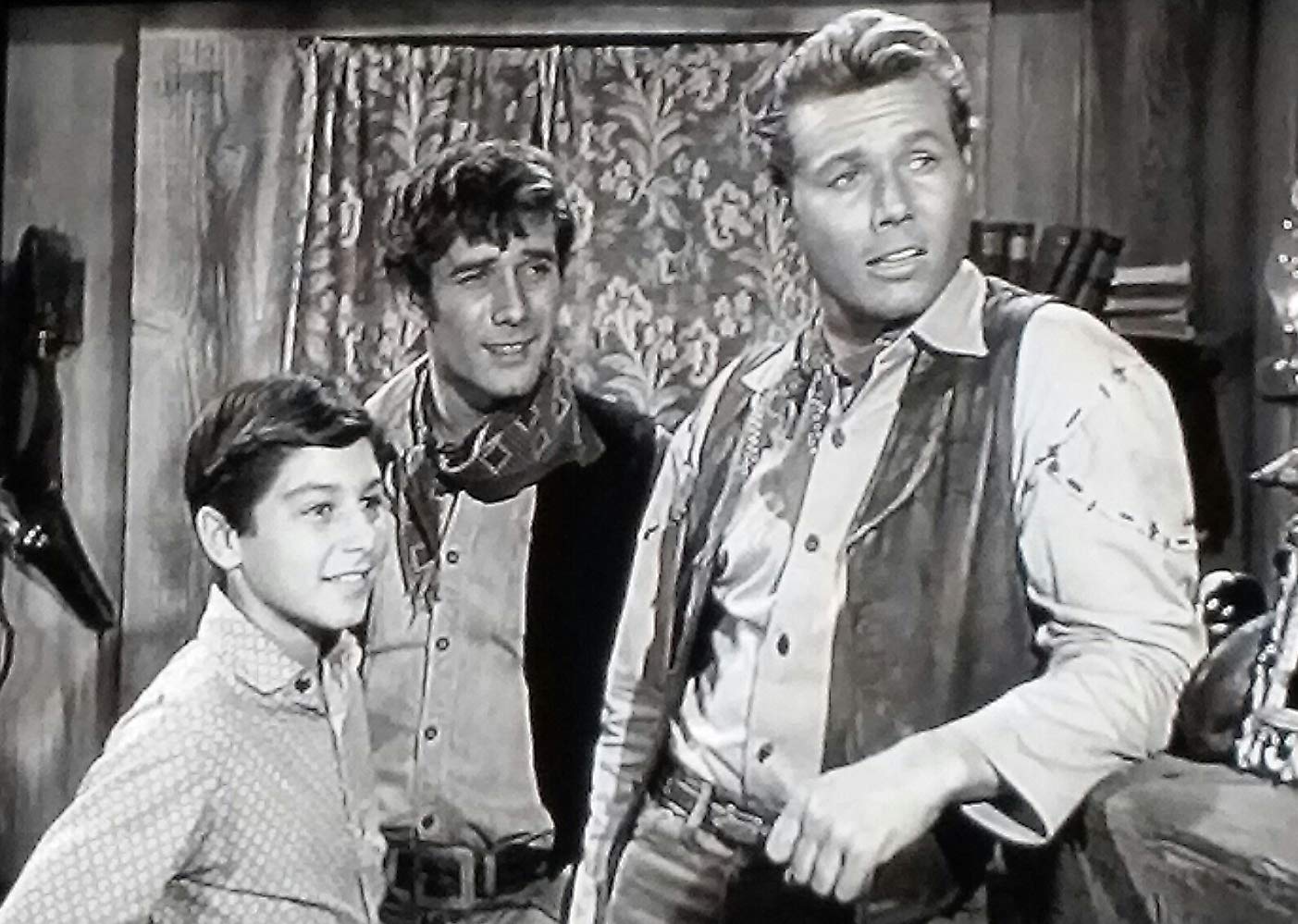 Henry's Western Round-up