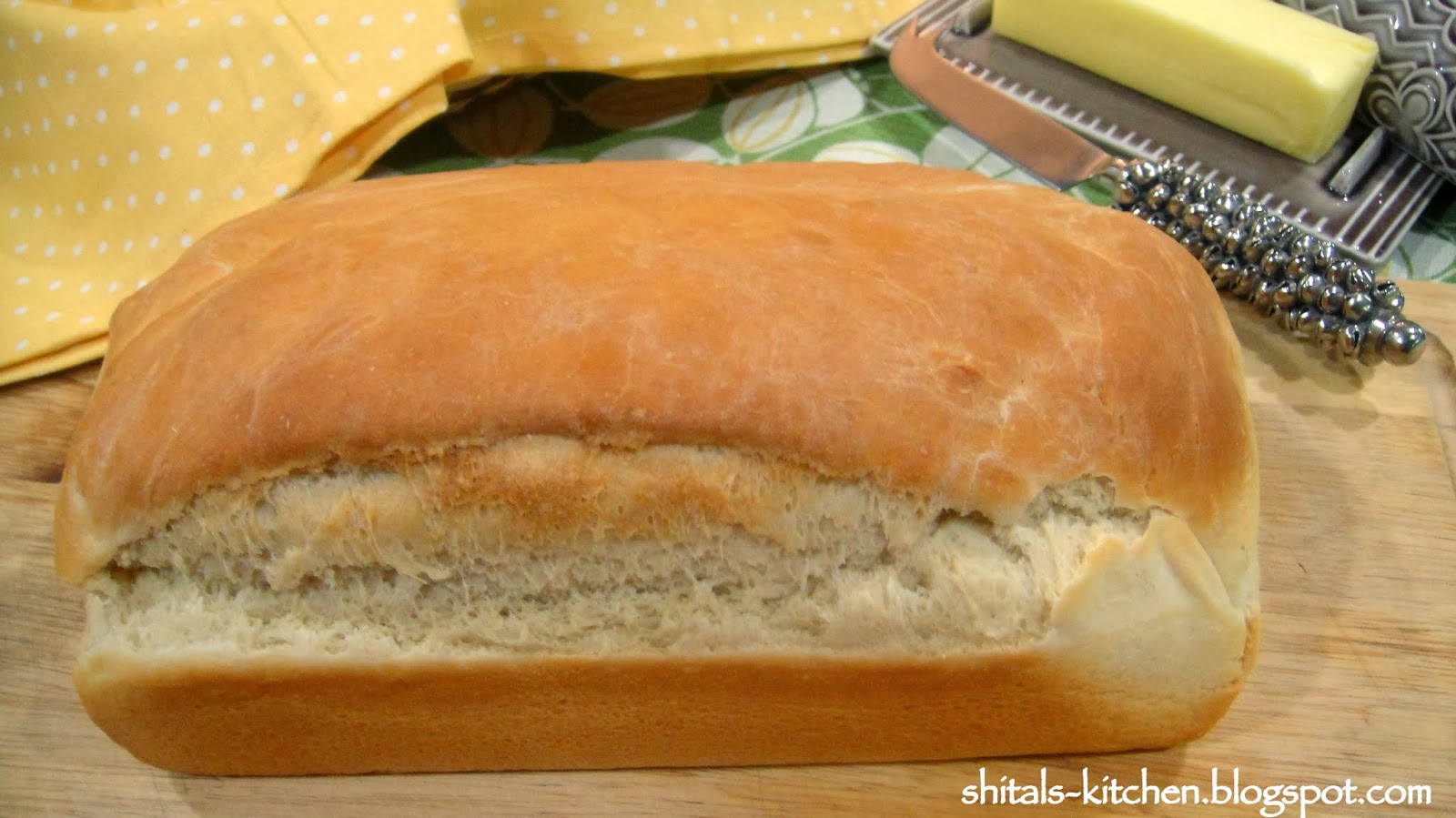 Shital's-Kitchen: Basic Bread Loaf