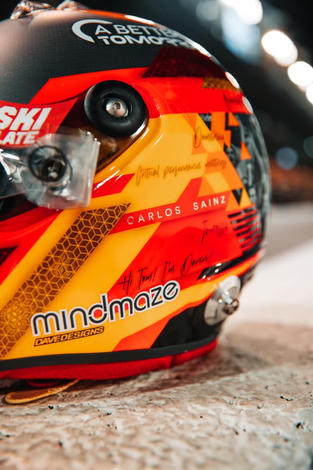 Racing Helmets Garage: Schuberth SF2 Pro C.Sainz Abu Dhabi 2020 by Dave ...