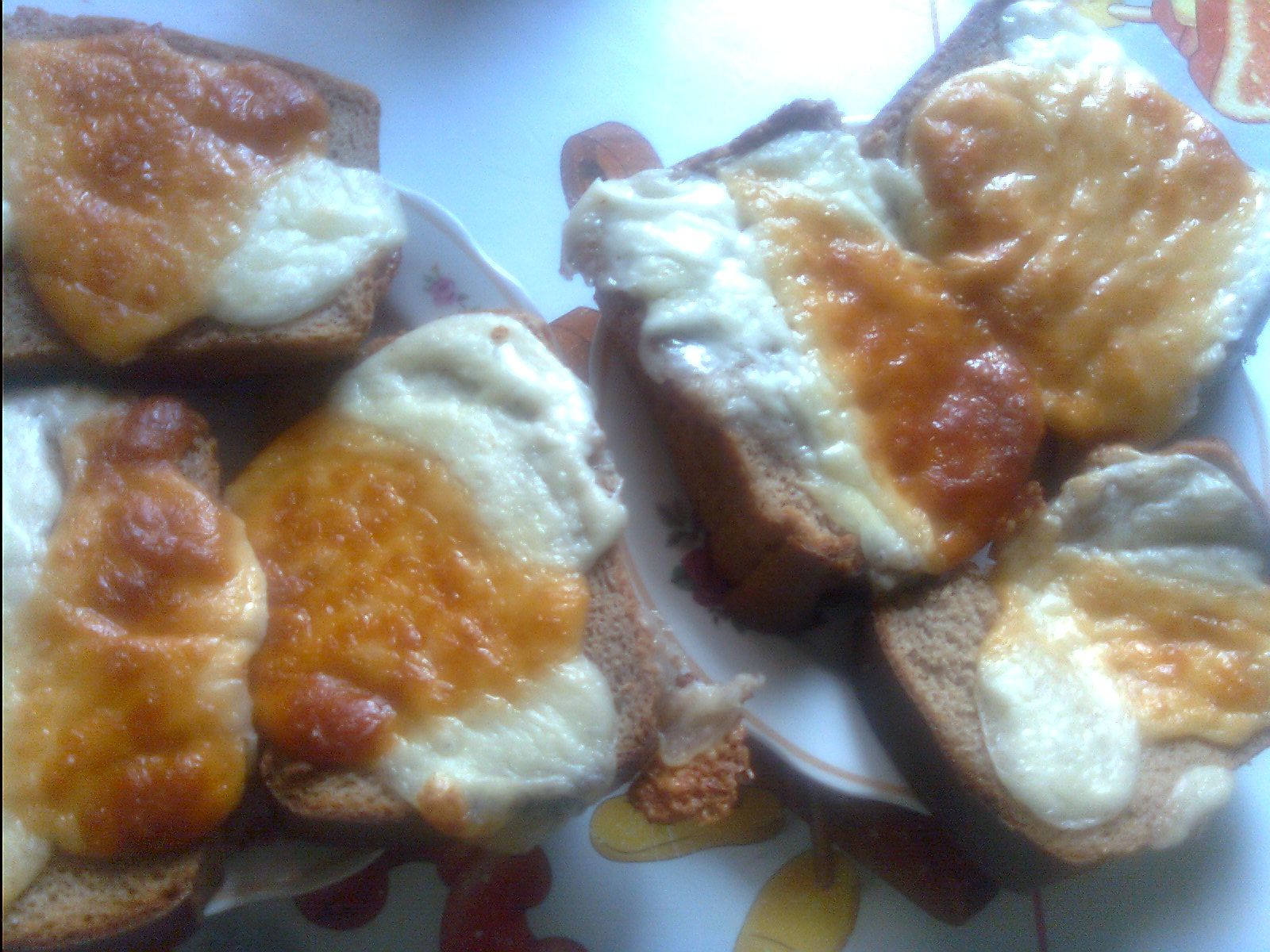 Сухари с сыром.