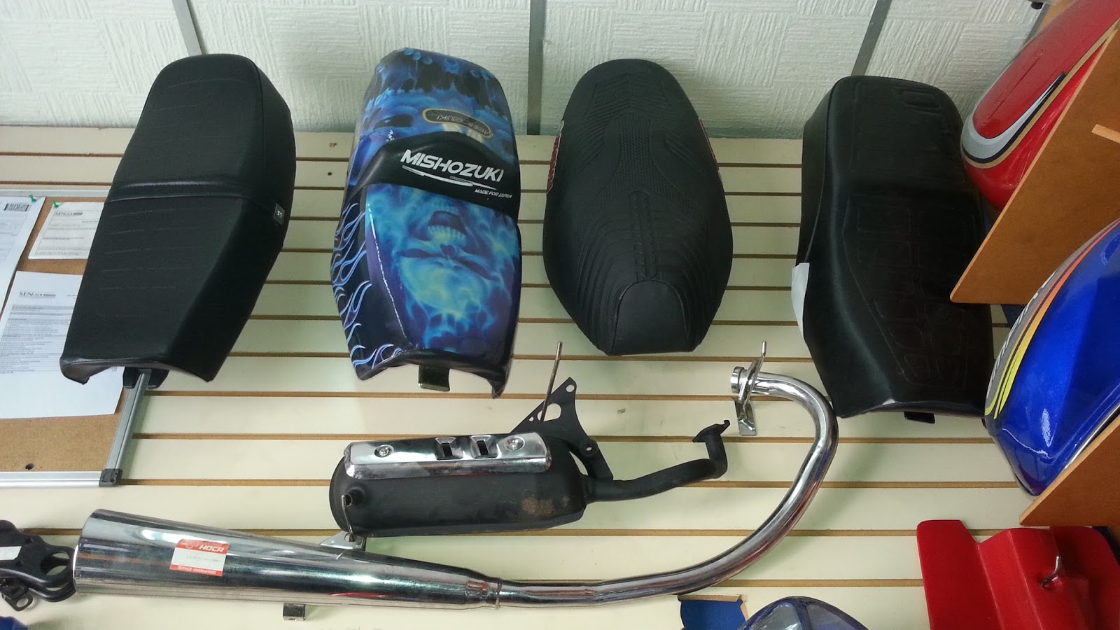 Inversiones Revehimot c.a.: Venta de repuestos para Motos