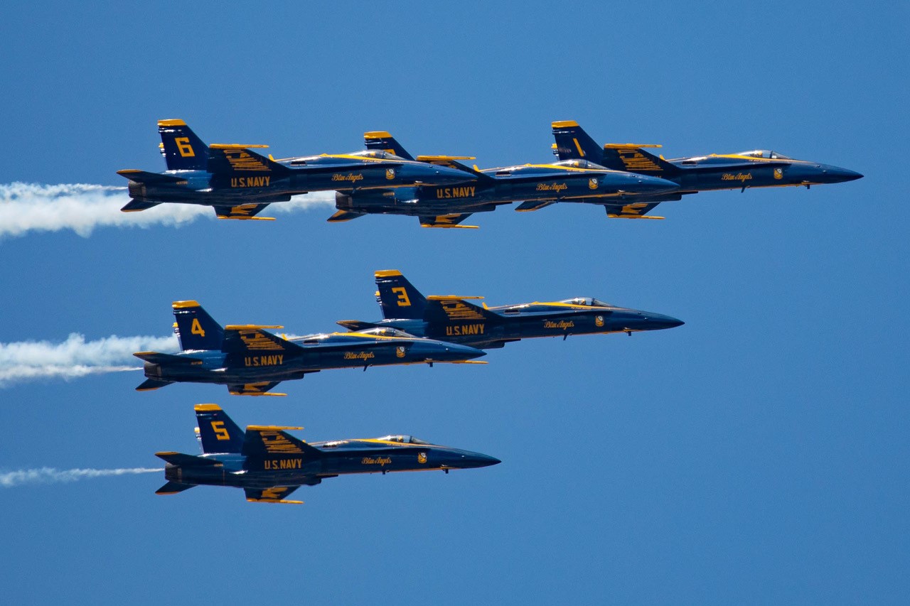Uptown Update: Blue Angels Fly Over Uptown To Salute COVID-19 Patients ...