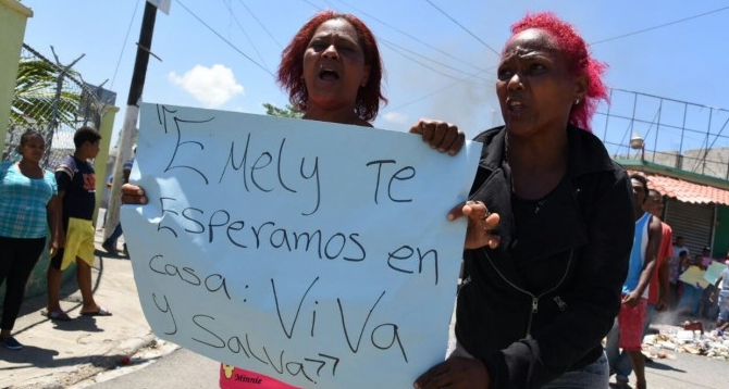 biografias: Emy del Carmen Peguero Polanco (Emily Peguero)