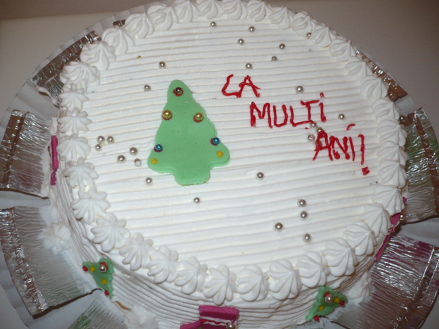 Petrecere în lumea celor mici: Torturi făcute în casă (că afară e prea ...