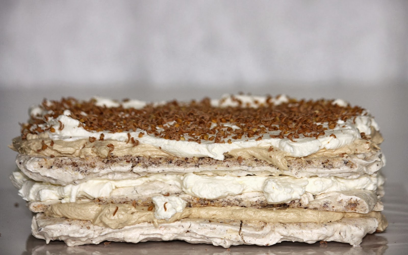 Wollie's World of Cakes: Ombre taart en een schuimtaart