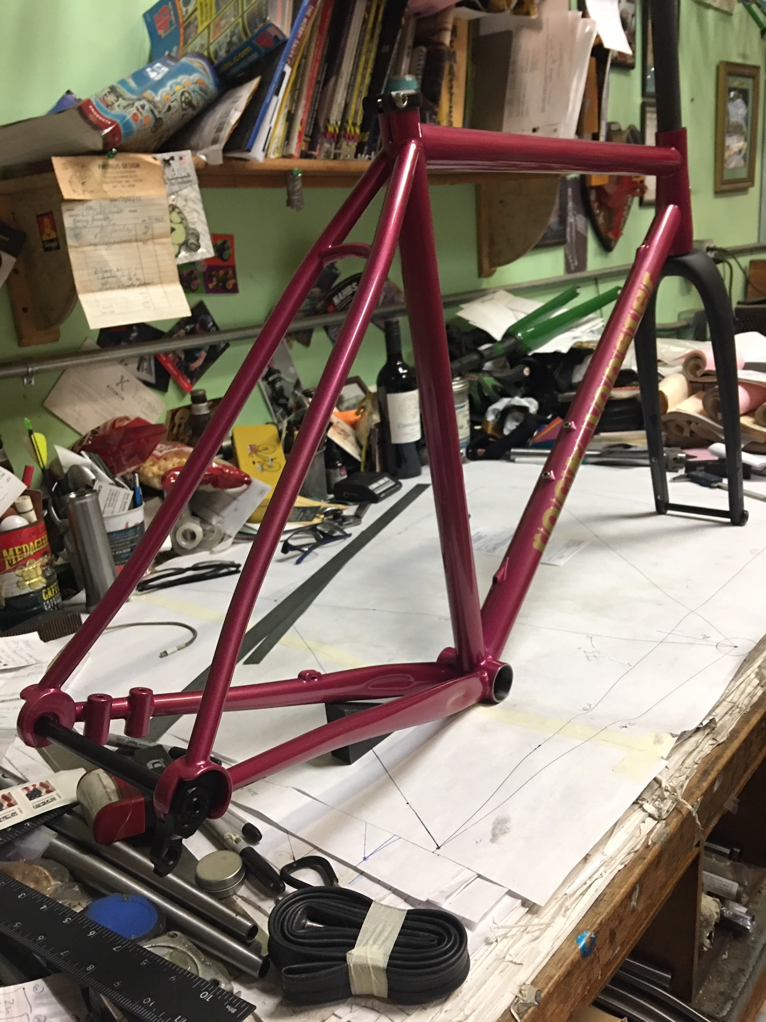 what's up in Santa Cruz: Steel CX/Gravel frame with Enve fork for Merced