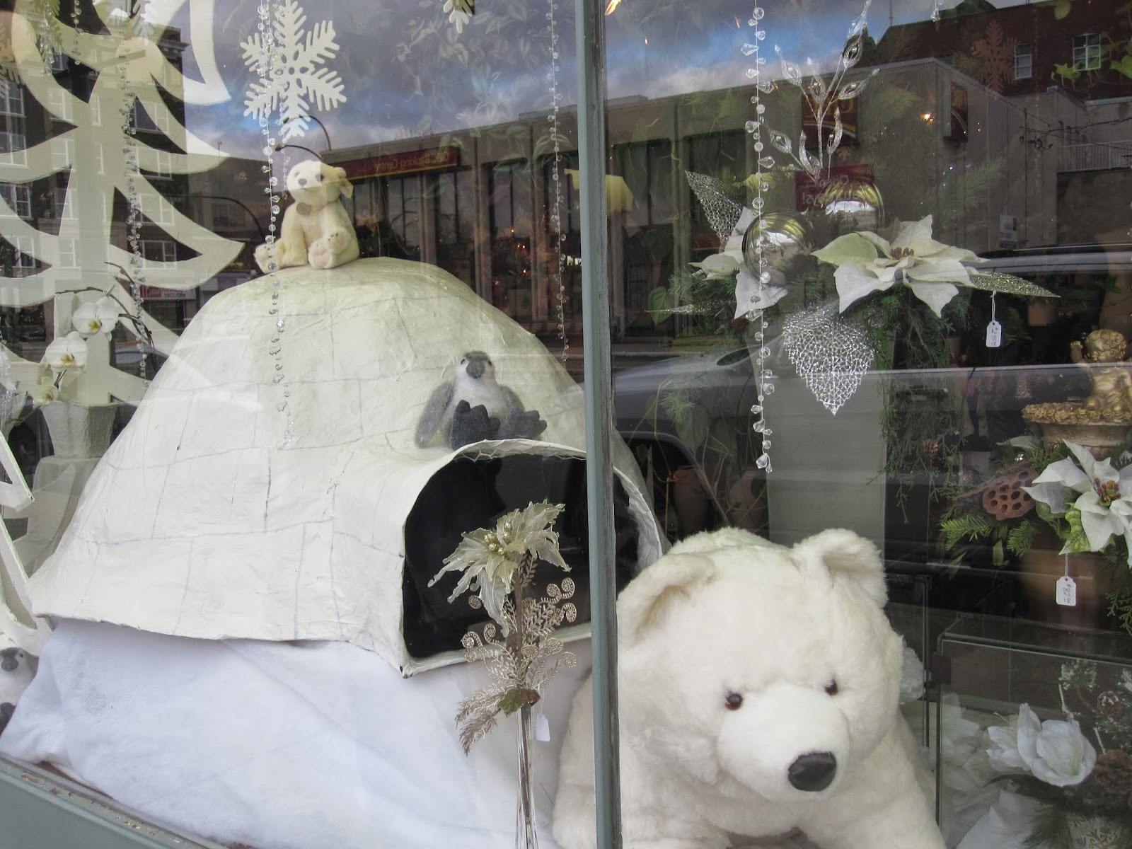 Flowers On The Roof: Store Front Winter Window Display (Making an Igloo ...
