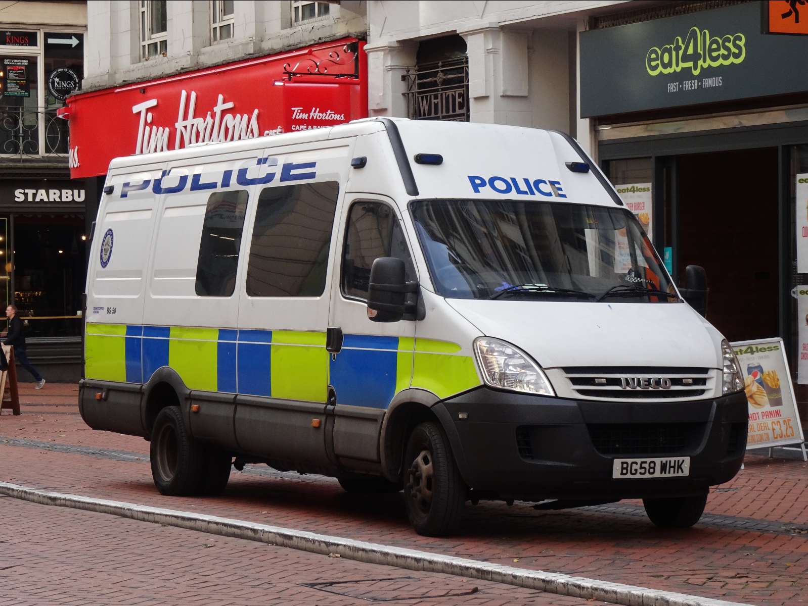 Vinnyman's Emergency Service Vehicles.: West Midlands Police.
