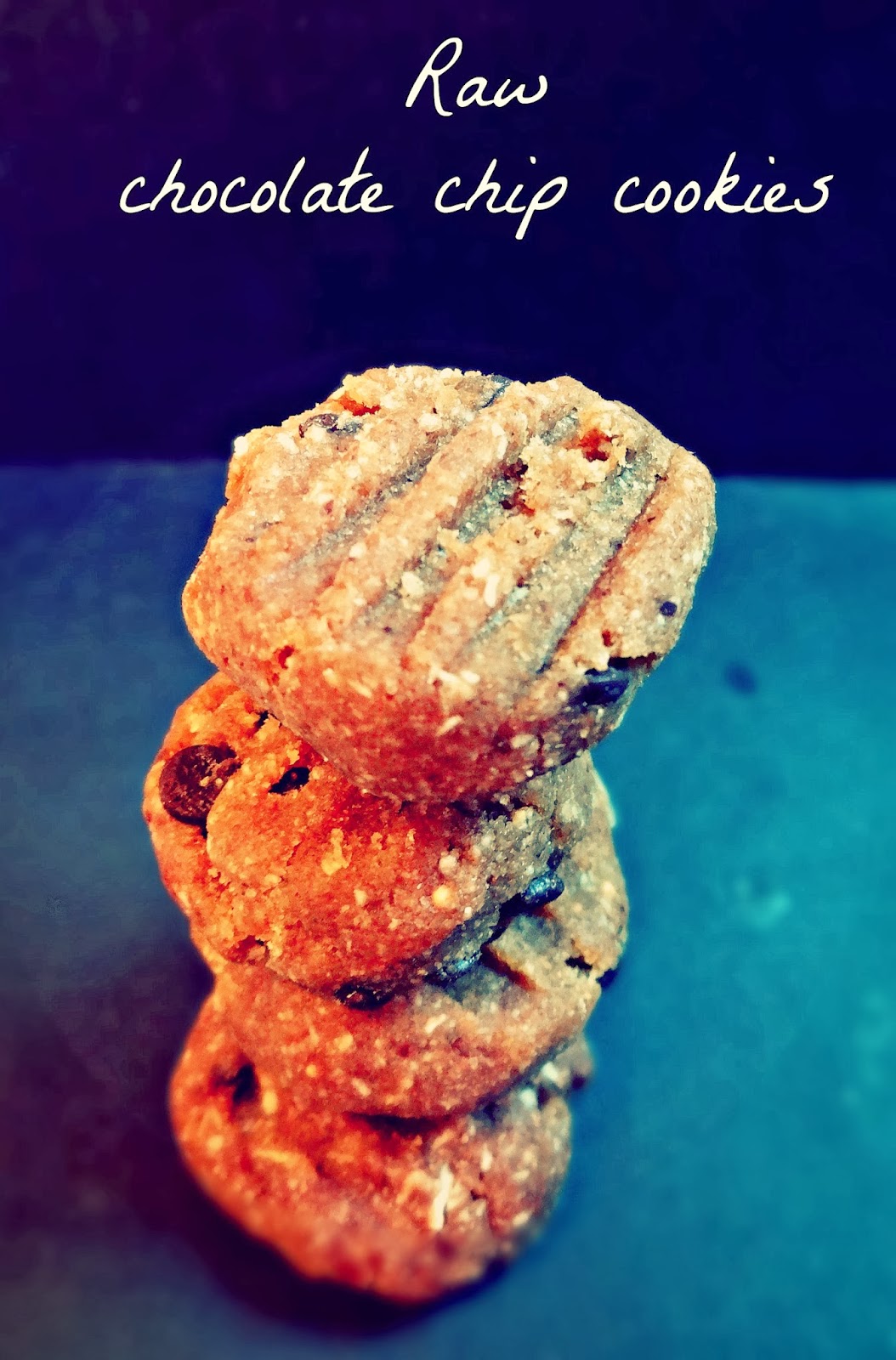 Raw Chocolate Chip Cookies - BAKING BACKWARDS