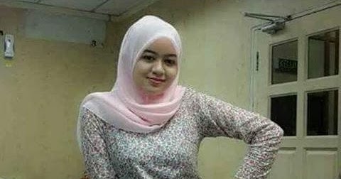 Nikmatnya Ngentot Ibu Guru Ku Yang Jones Di Saat Hujan