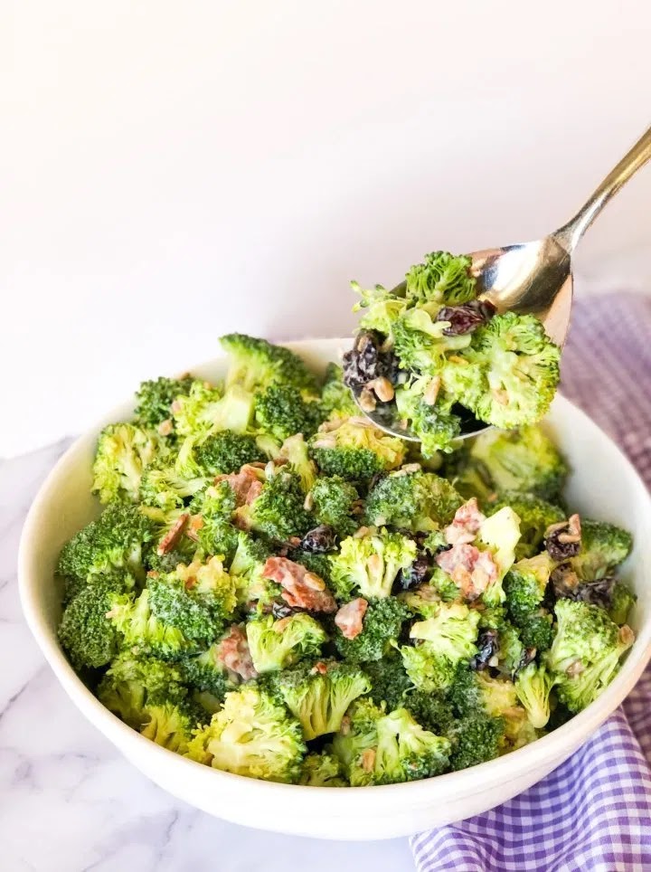 Creme Sue lee Easy Broccoli Salad Creme Sue lee Easy Broccoli Salad