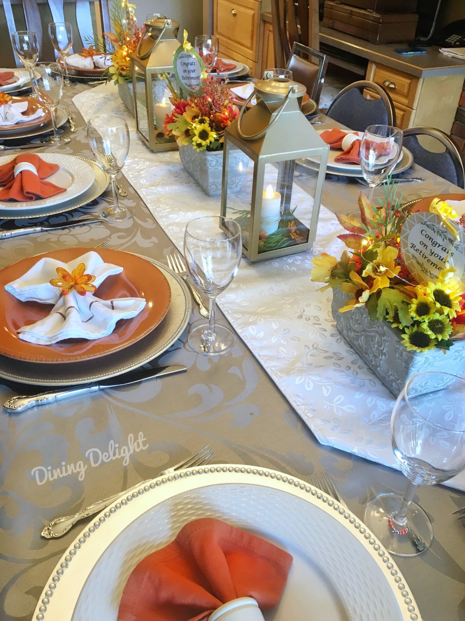 Dining Delight: Fall Retirement Dinner Tablescape - Mine!