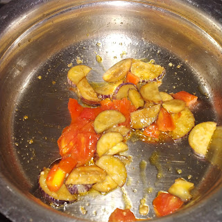 Karamani Kuzhambu Recipe| thatta payir Kuzhambu Recipe | Perum payaru ...