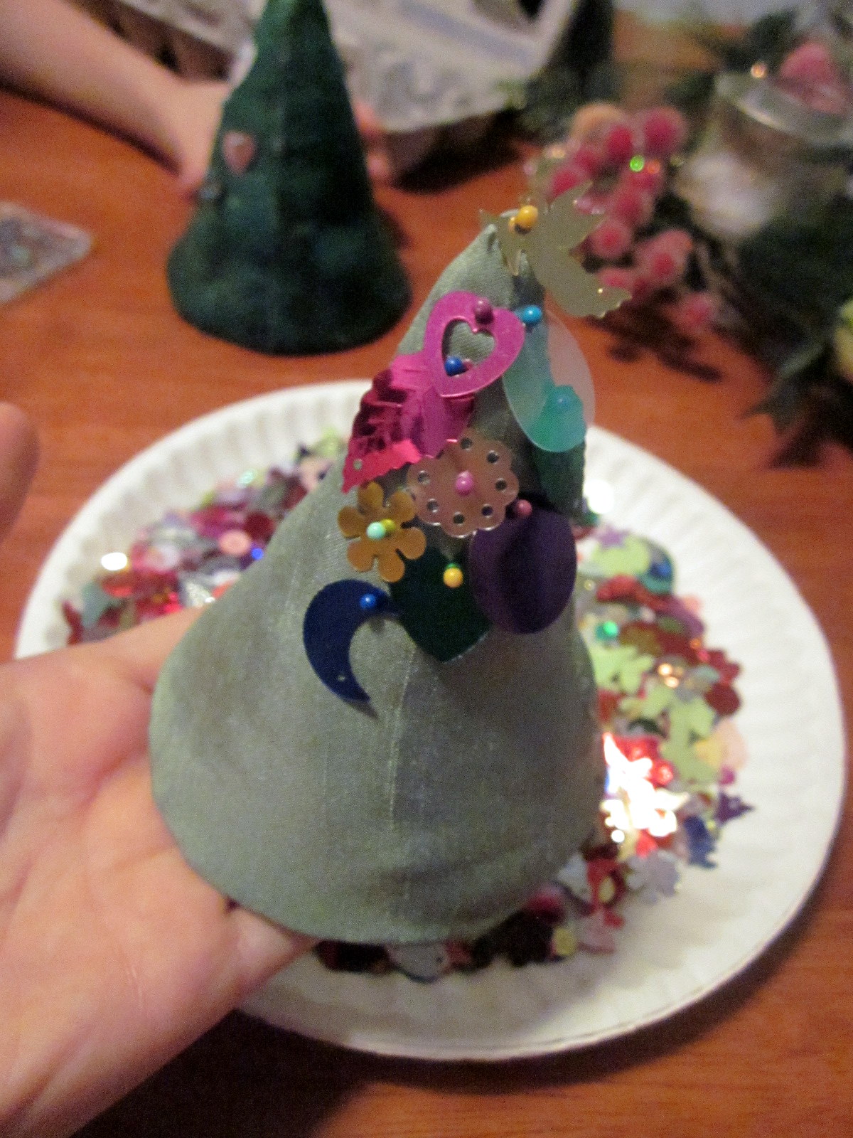 The Idea Book: Pin cushion tree craft