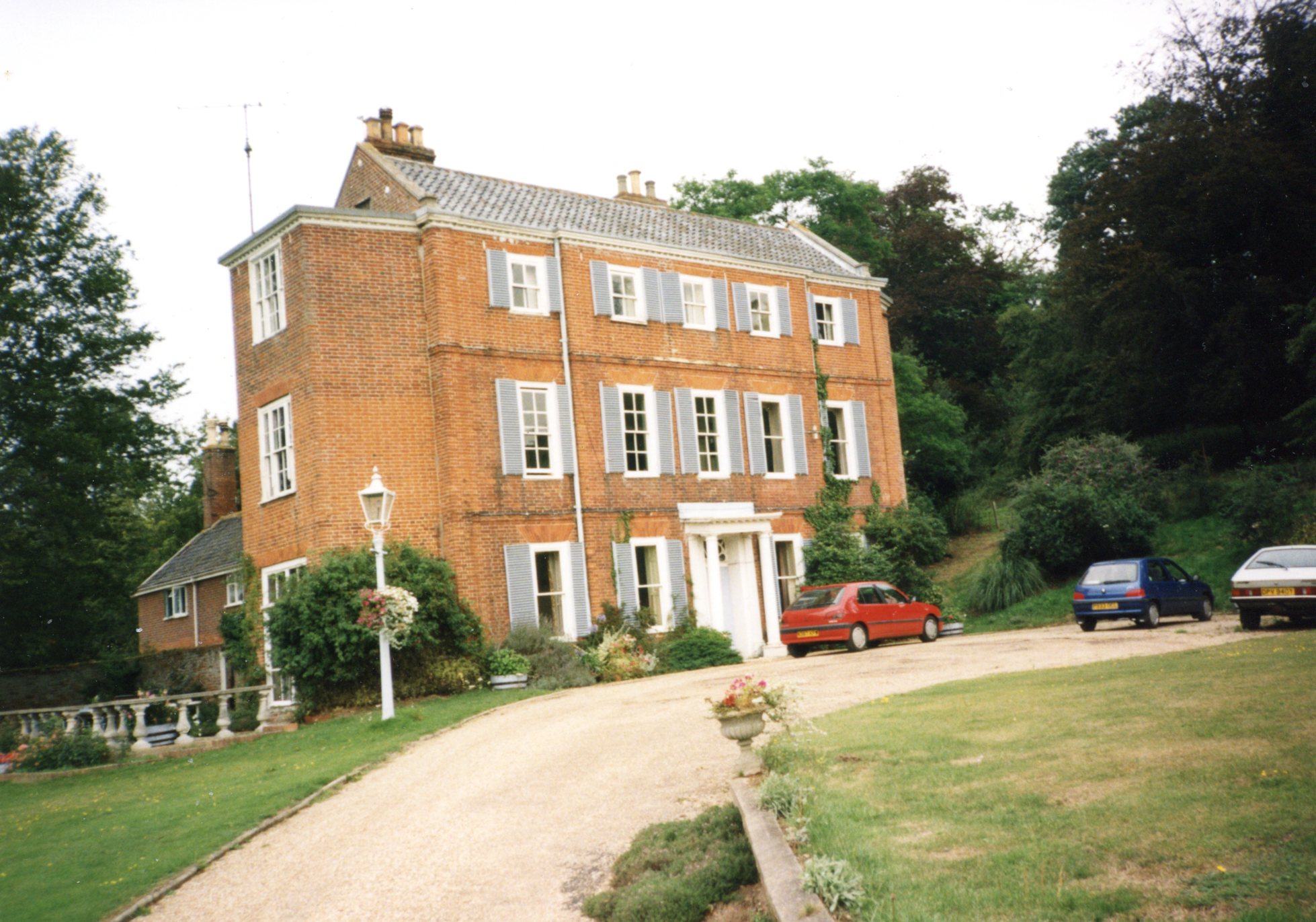 savecfbrockcliffe's blog: More pictures of Ditchingham, the home of H ...