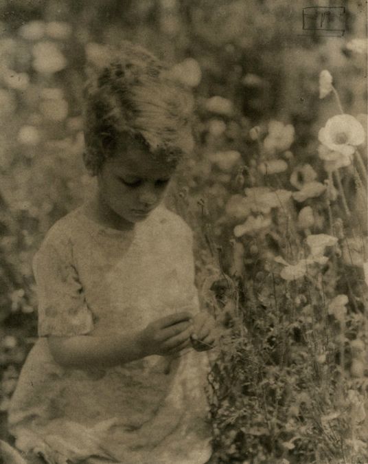 Pura Kastigá: EVA WATSON-SCHÜTZE.- EXPONENTE DEL PICTORIALISMO FOTOGRÁFICO