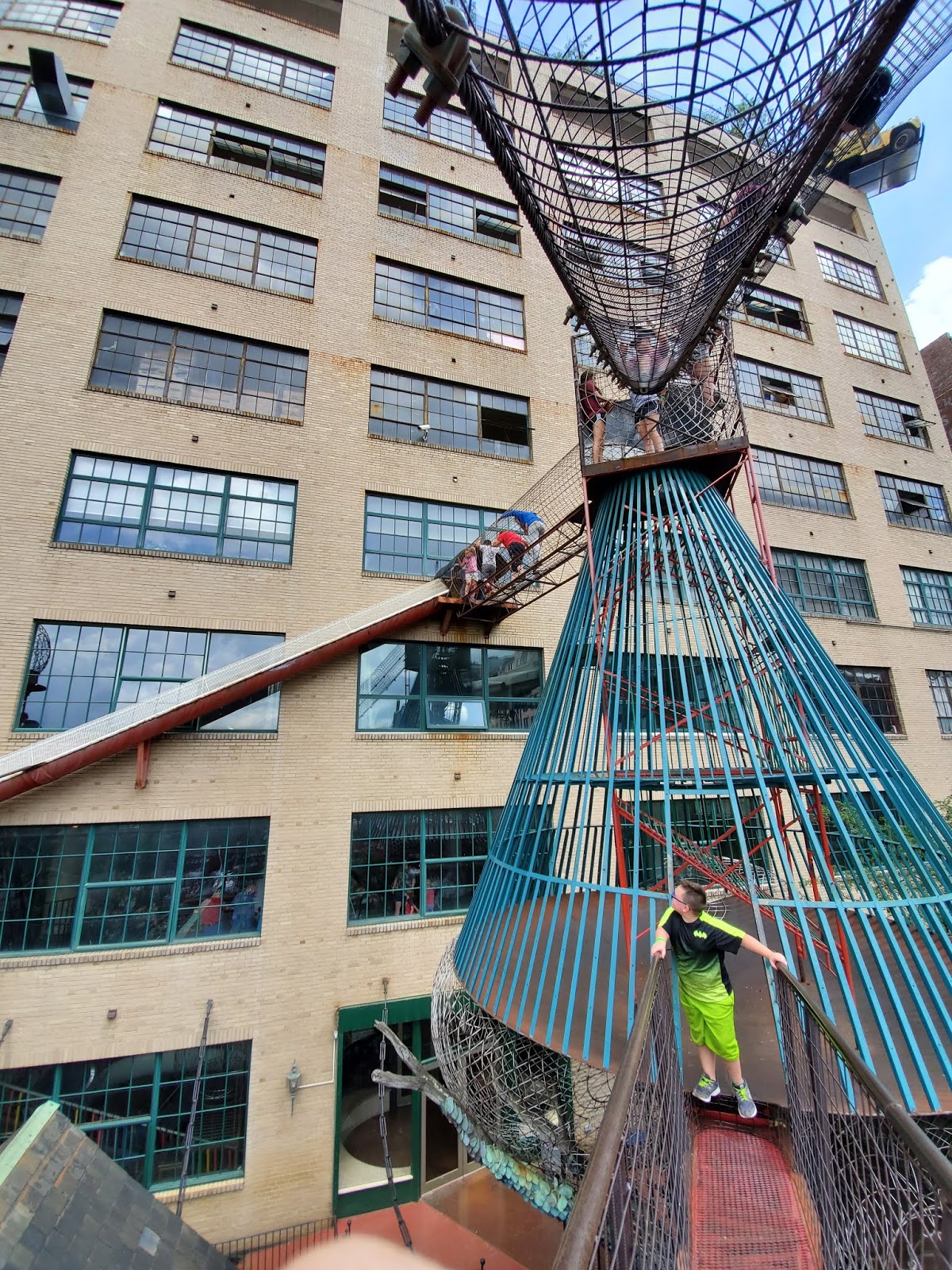 Play St. Louis: City Museum, St. Louis City