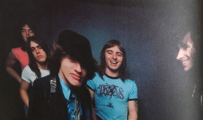 ROCKERPARIS: AC/DC's "Powerage" & "Highway to Hell" photo session, December 1977