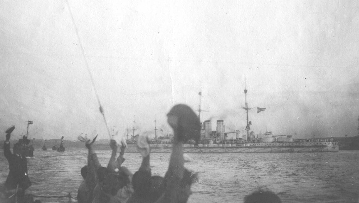 The K.u.K. Kriegsmarine is ready to leave Pola (Pula), May 23, 1915 : r ...