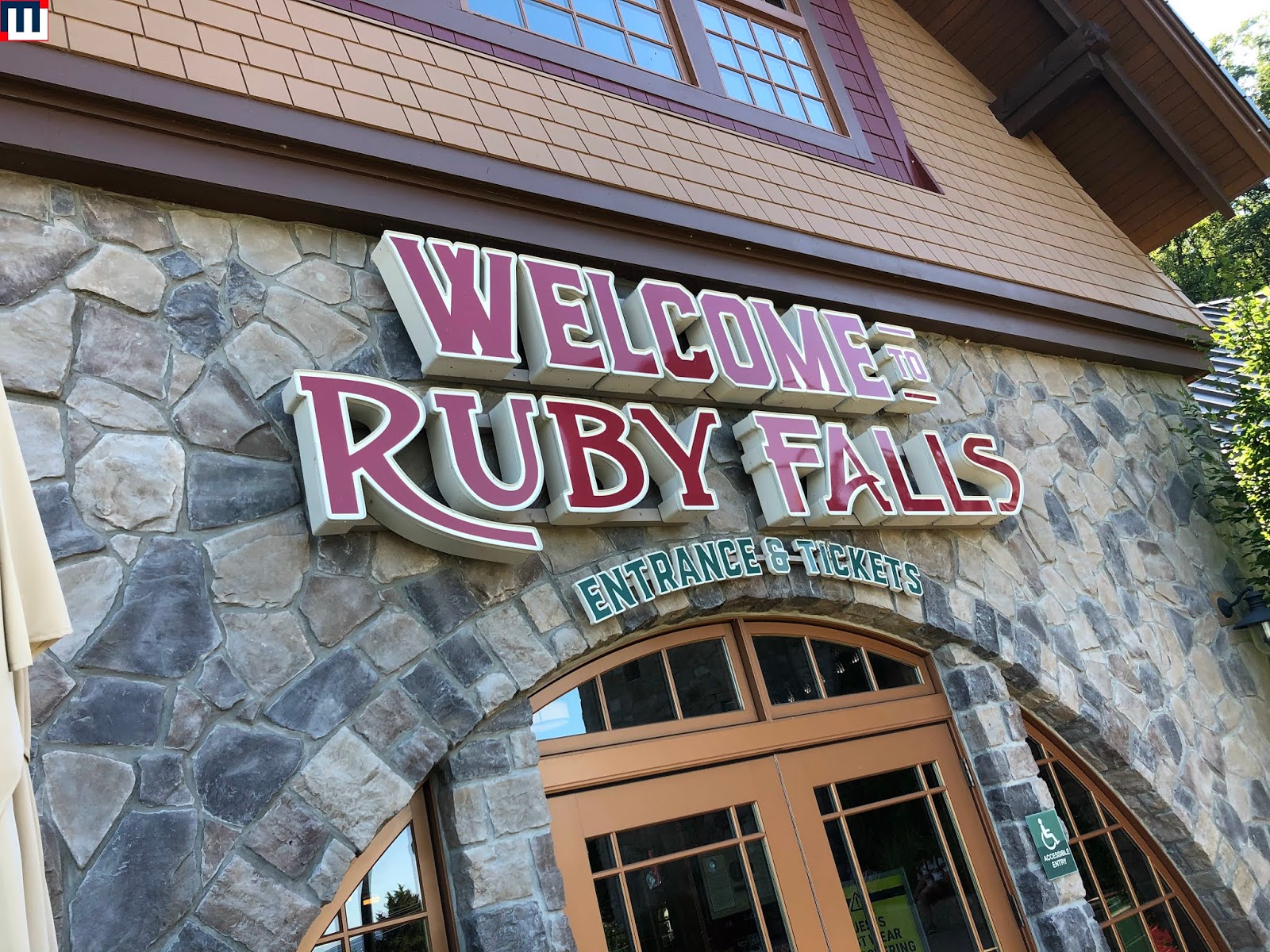 MidwestInfoGuide: Ruby Falls