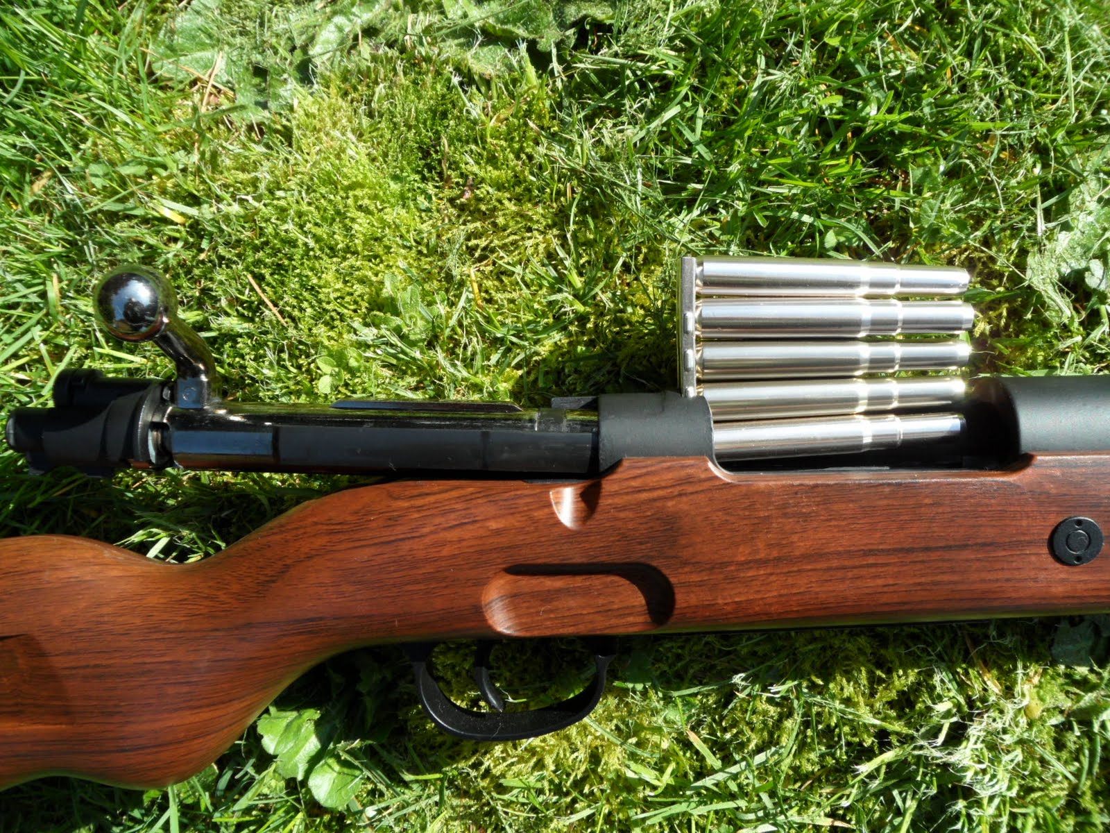 Four Bees: Mauser Karabiner 98k, Dboys 98k Airsoft Rifle