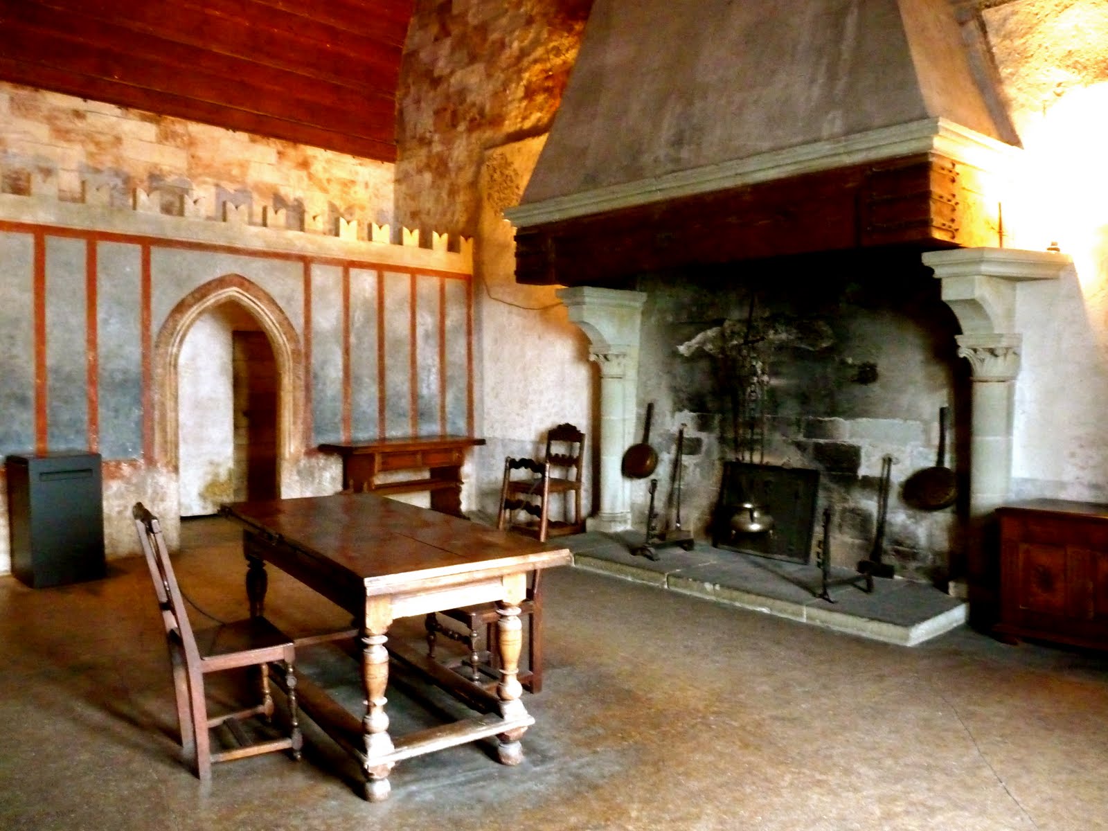 ByRominaPerez: Chillon Castle at Montreaux, Switzerland.